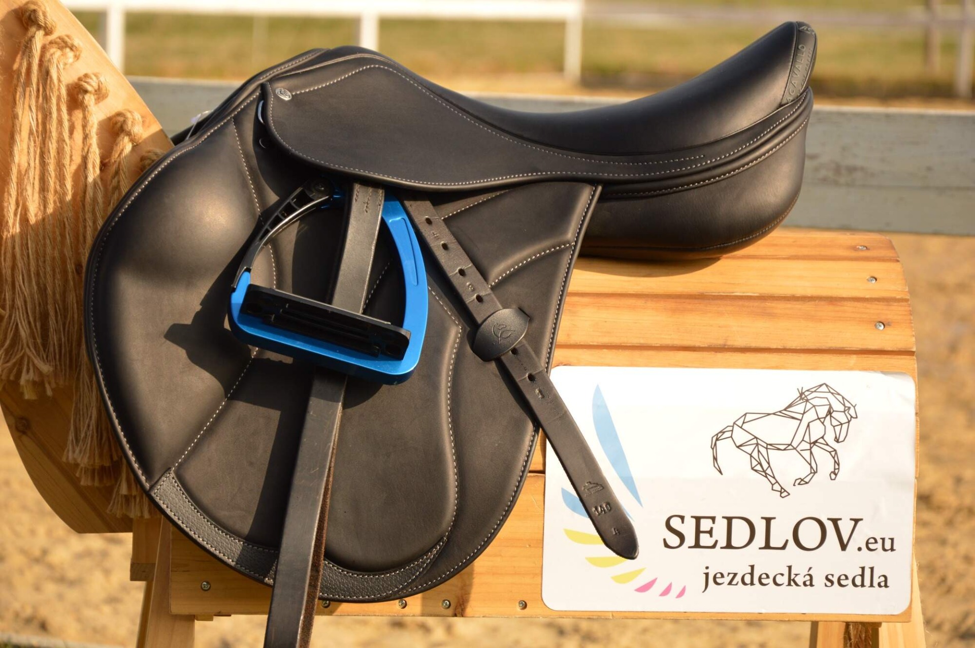 Skokové sedlo Acavallo Guttuso :: Sedlov